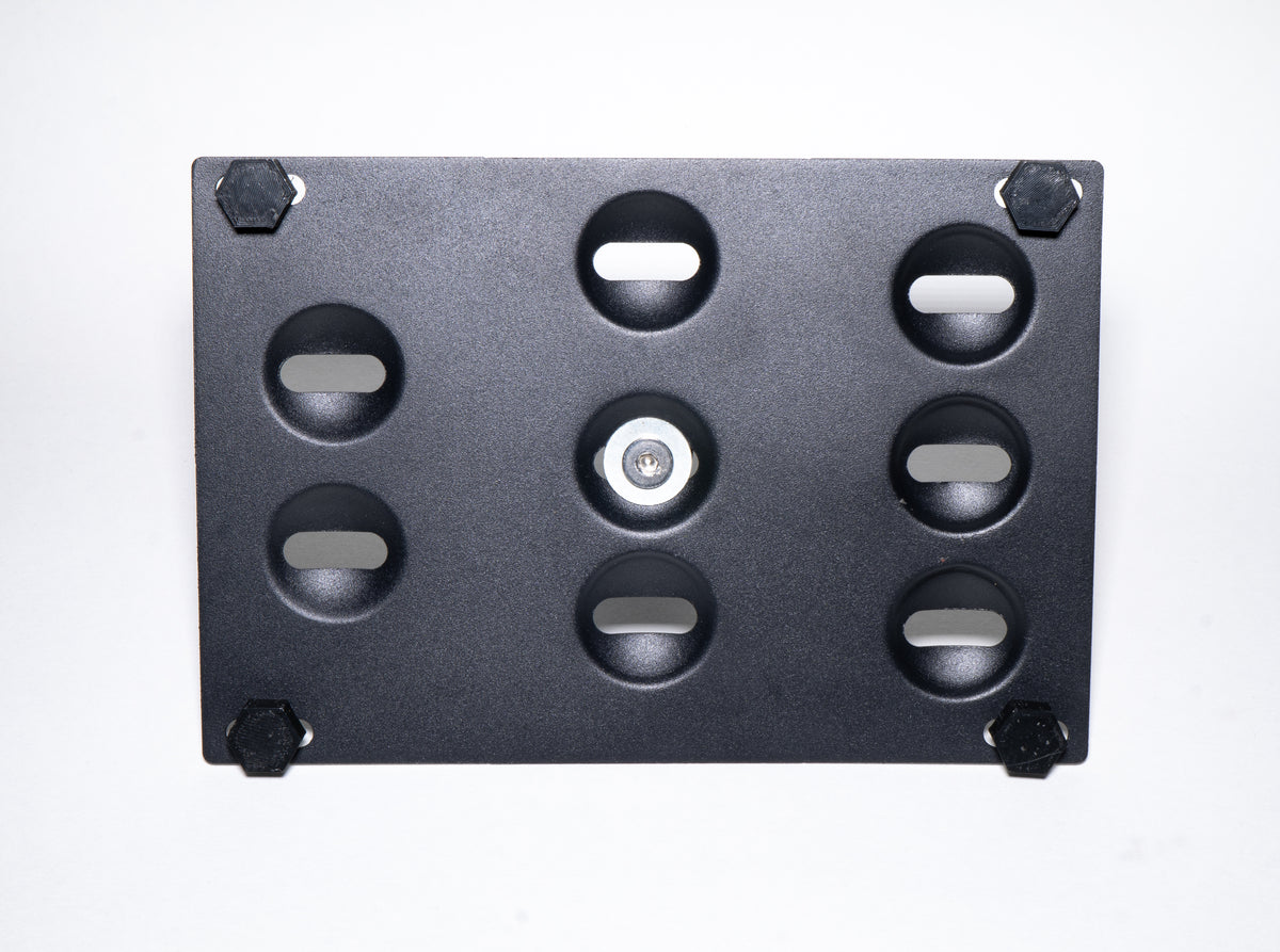 Magnetic Front Plate Mount (addition to tow hook mount) – Frameless Mounts